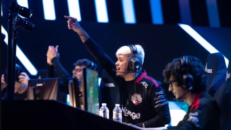 RED Canids estreia com vitória no MSI de League of Legends