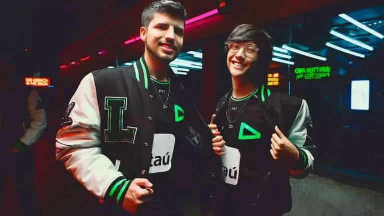 Spam Twitch: o que é caule e copypasta? Veja exemplos