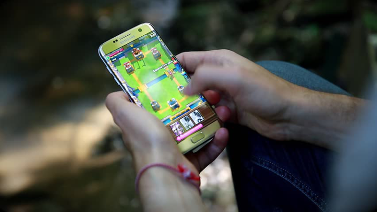 Clash Royale Player Count: How many people play the game?