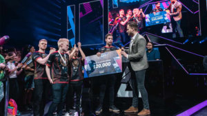 How Do Esports Teams Make Money - Revenue Breakdown