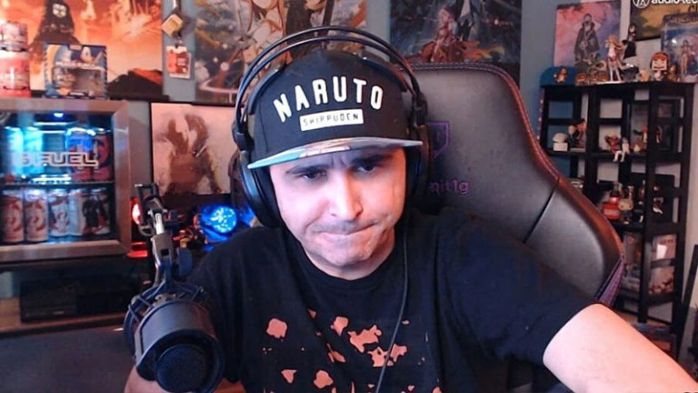 10 Best Esports Streamers Top Streamers on Twitch in 2025