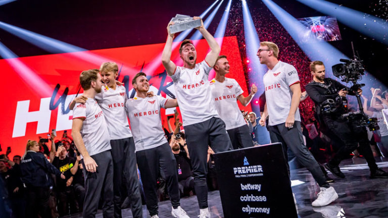 Best CS:GO Teams Of All Time | Top 5 CS:GO Teams Ever