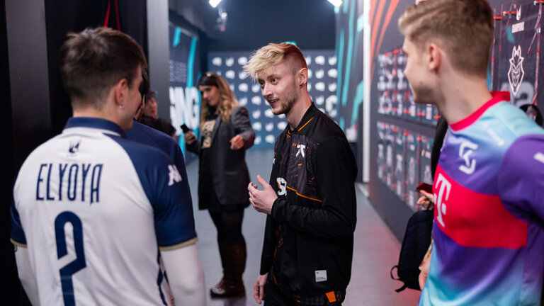 Tracking the LEC Pros - Which are the best solo queue pros?