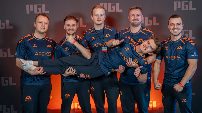 CS2 Roster Updates 2024 | All Changes for the Mid-Season!