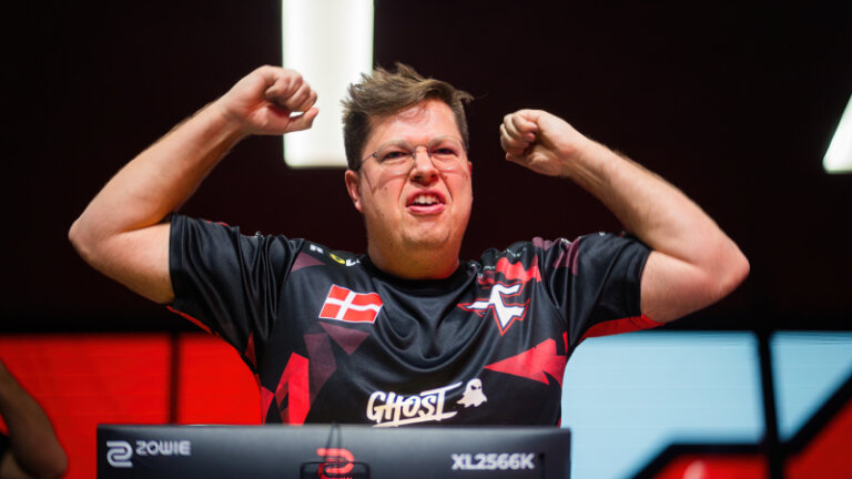 "It was sudden": CS2 esports scene shocked as karrigan leaves FaZe Clan ...