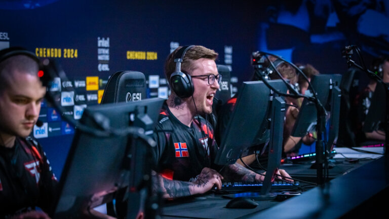 G2 and FaZe waltz through to IEM Chengdu 2024 Semi-Finals