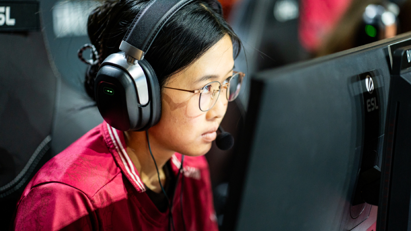 Best Female CS2 Players in 2024 | Top 5 Female CS2 Players