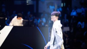 Faker extends LoL Worlds record as second T1 dynasty run looms