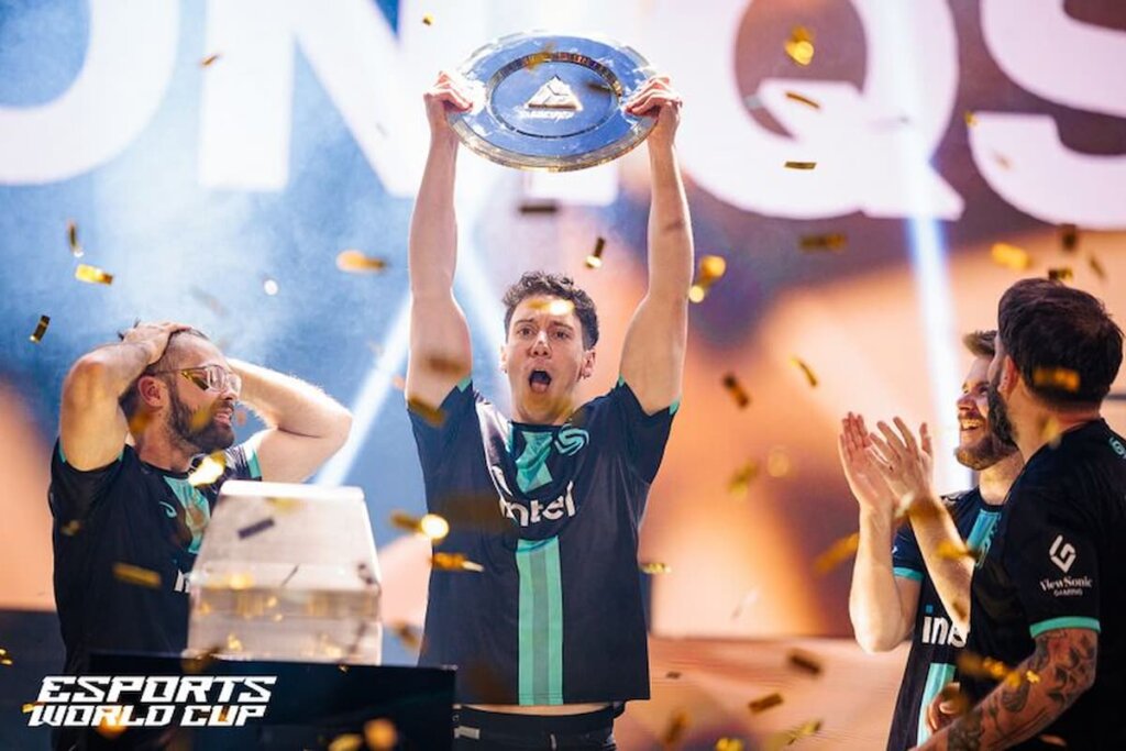 Former Soniqs Roster and TGLTN Sign With Falcons Esports