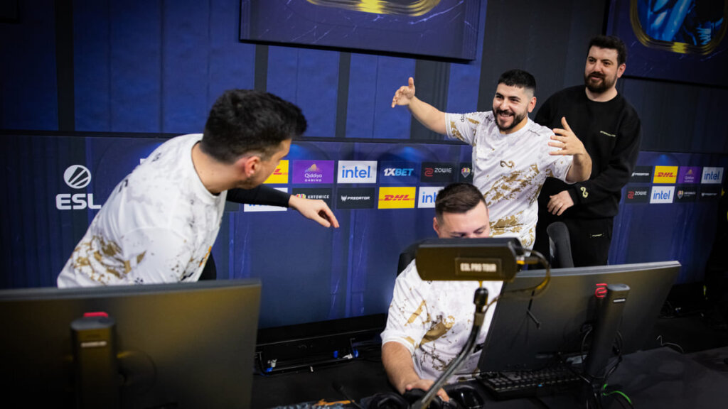 Best CS2 Sensitivity Settings - Fix Your Aim!