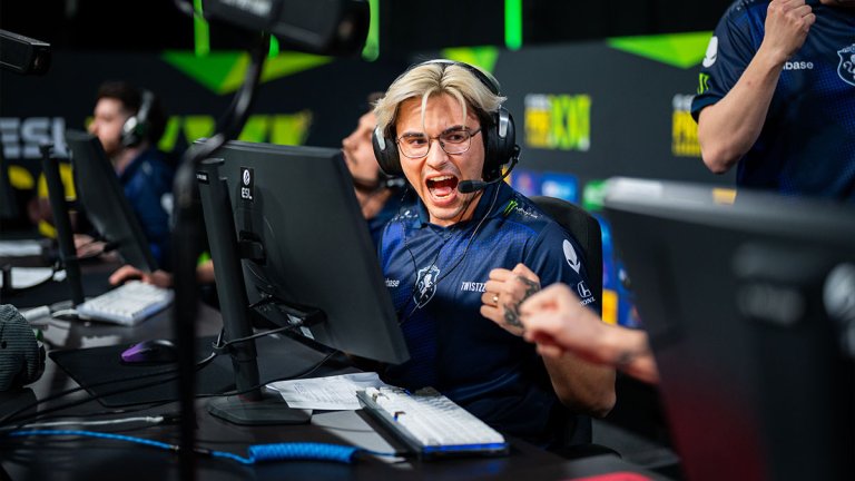 Best CS2 teams in 2025 | Top 10 CS2 teams