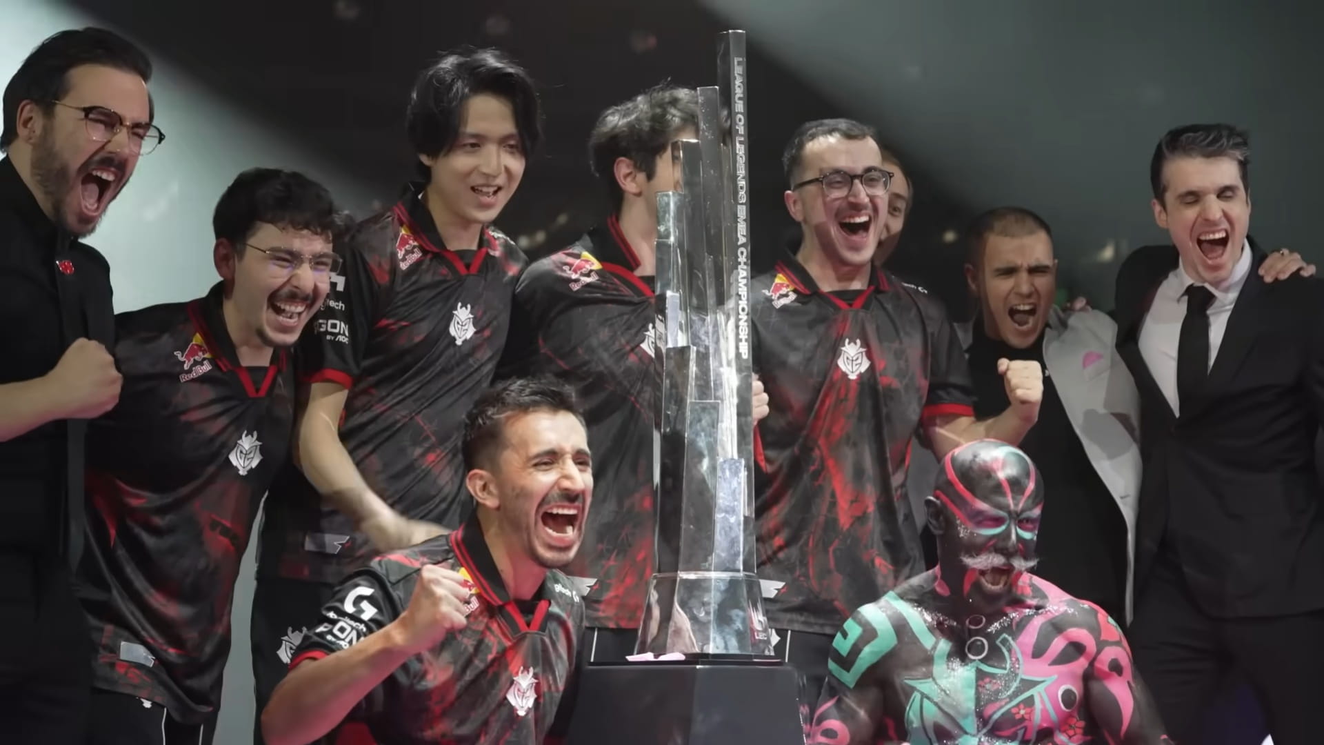 Best LoL Teams in 2025: Global Rankings & Top Regional Powerhouses